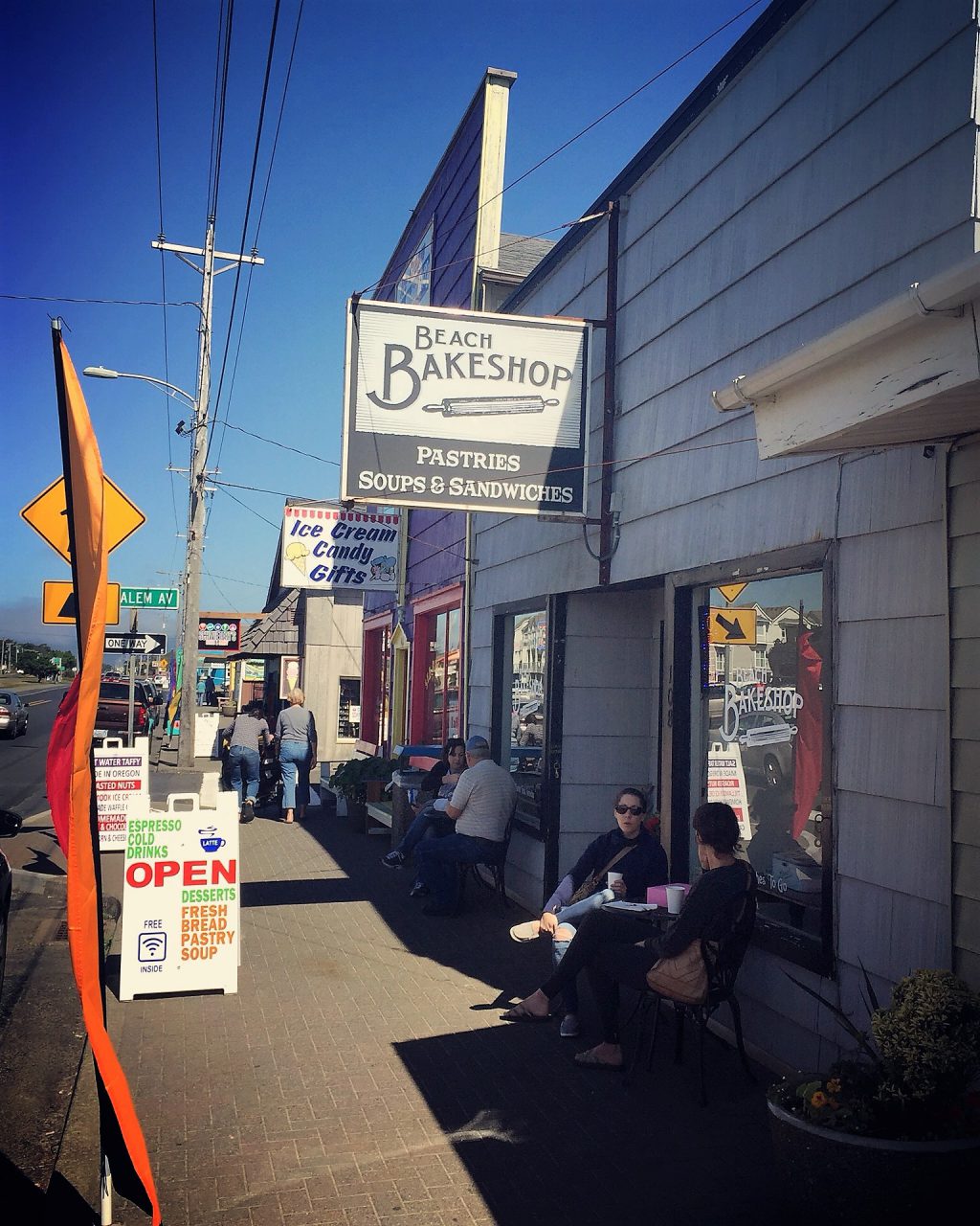 Rockaway Beach Restaurants - Tillamook Coast